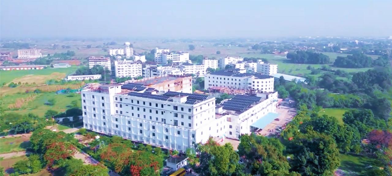 Rama University Kanpur vs IIT Bombay