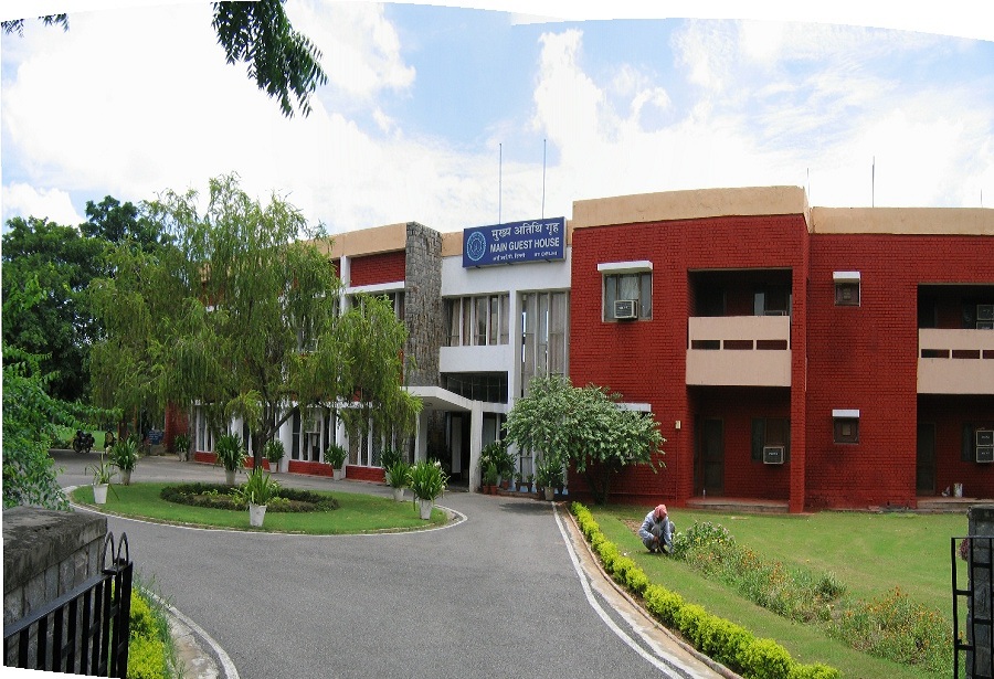 IIT Delhi Hostel Fees 2025, Facilities, Rooms, Food, Photos