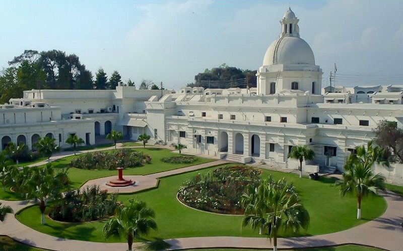 IIT Roorkee MTech Admission 2024: Cutoff, Fees, Eligibility, Seats ...