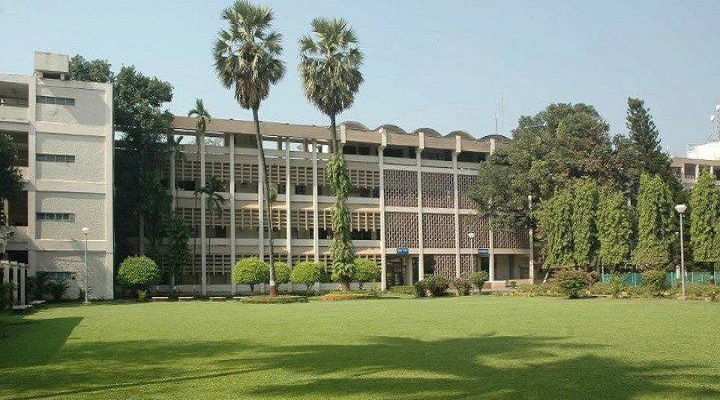IIT Bombay B.Tech Engineering Physics: Cutoff, Placements, Fees, Admission