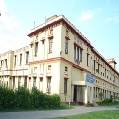 IIT BHU Varanasi: Admission 2025, Cutoff, Courses, Fees, Placement, Ranking