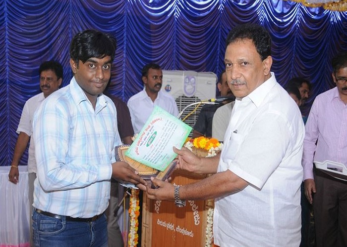 Government First grade College Vijayanagar, Bangalore Courses & Fees ...