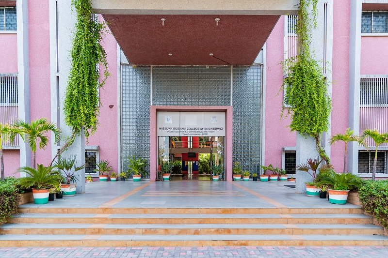 Monark University, Ahmedabad - Admissions, Contact, Website, Facilities ...