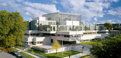 Chicago Booth Acceptance Rate 2025: Class Profile and Insights