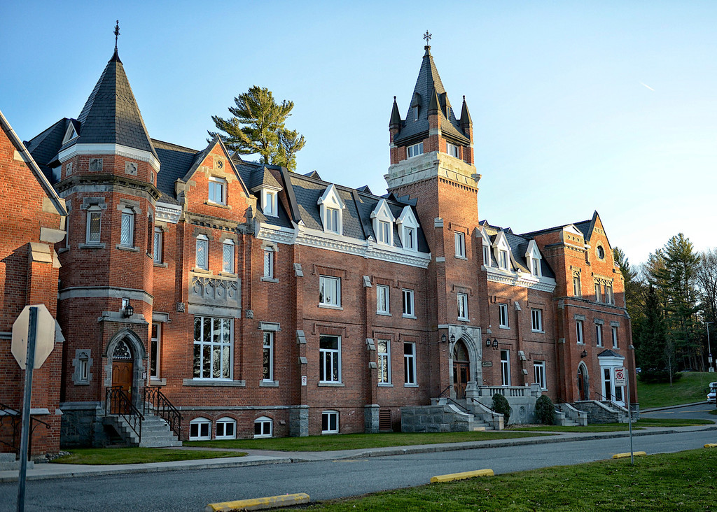 Bishop's University Admissions 2025: Application Deadline, Eligibility ...