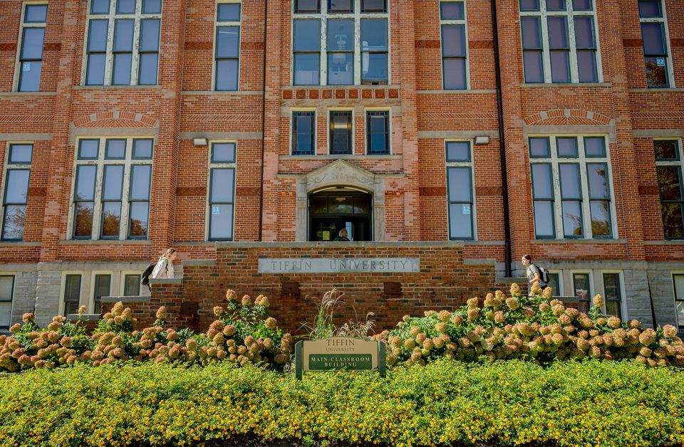 Tiffin University Gallery