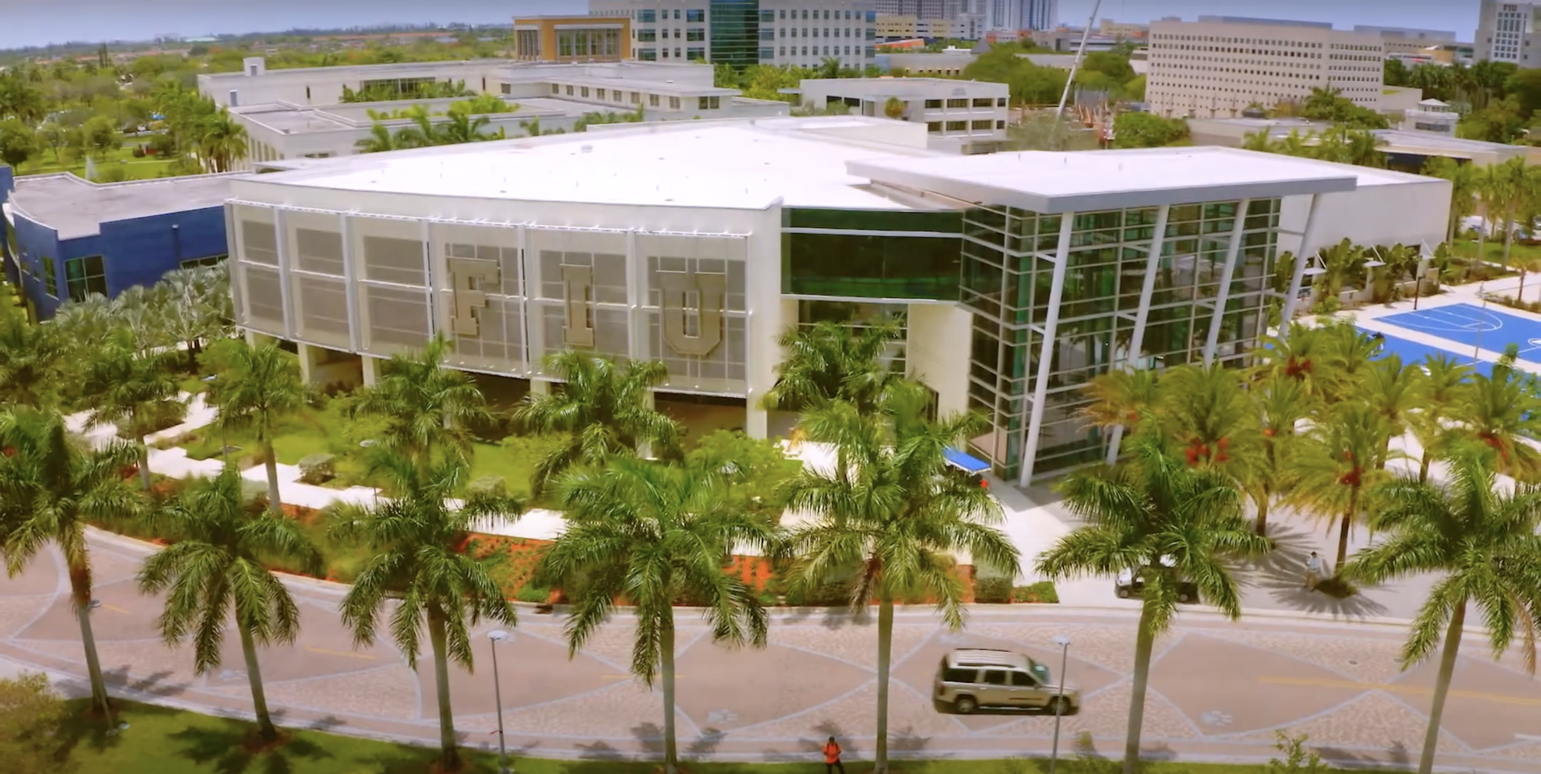 Florida International University: 2025 Rankings, Fees & Scholarships