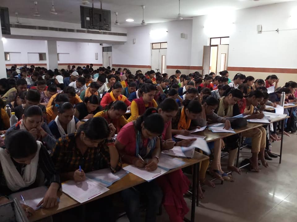 Chandra Institute - Collegedunia