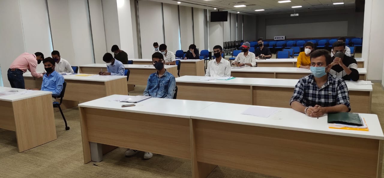 HCL Techbee: Courses, Fee, Admission, Salary