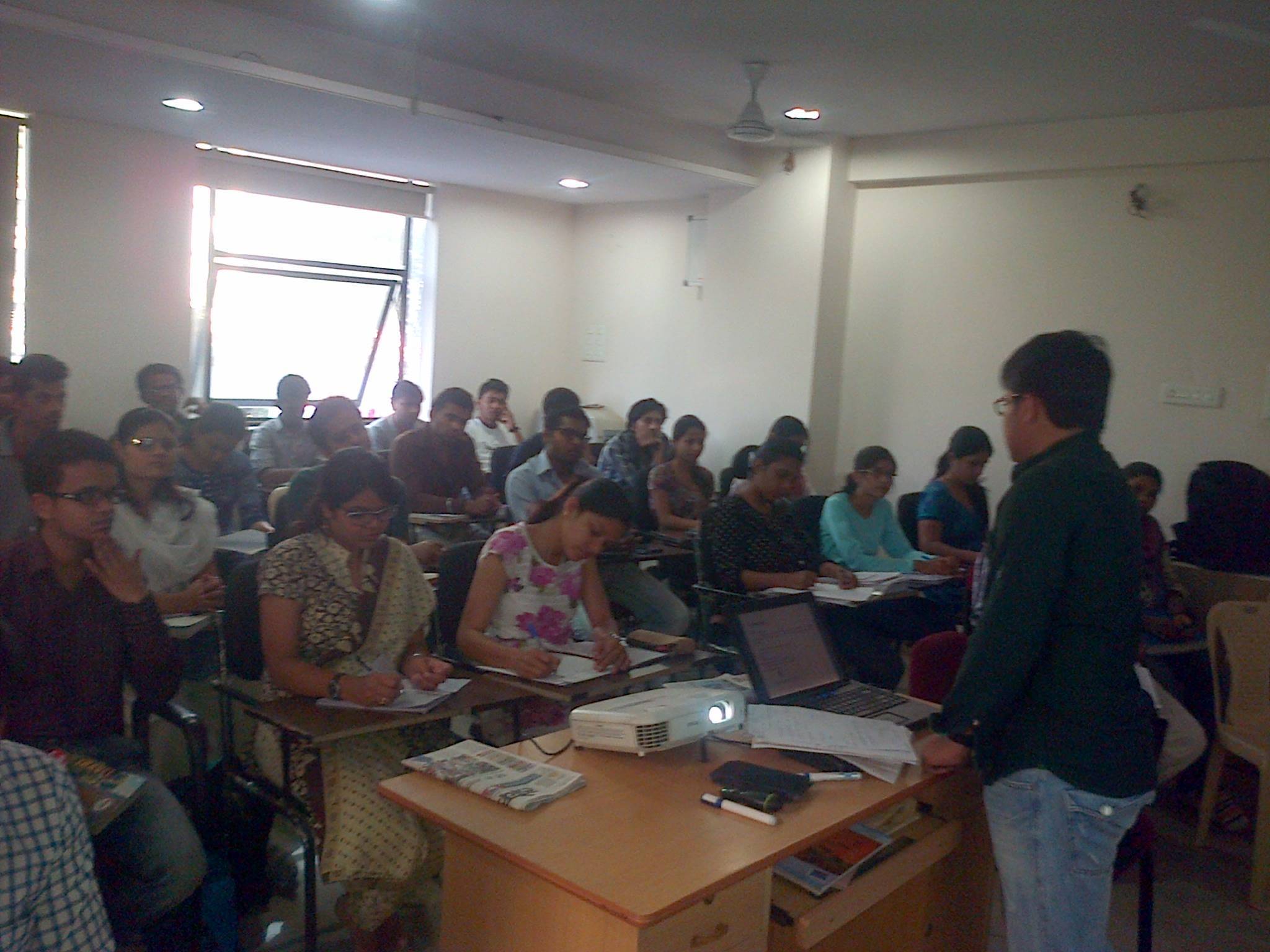 Vision IAS,: Features, Contact details, Course and Fee Structure ...