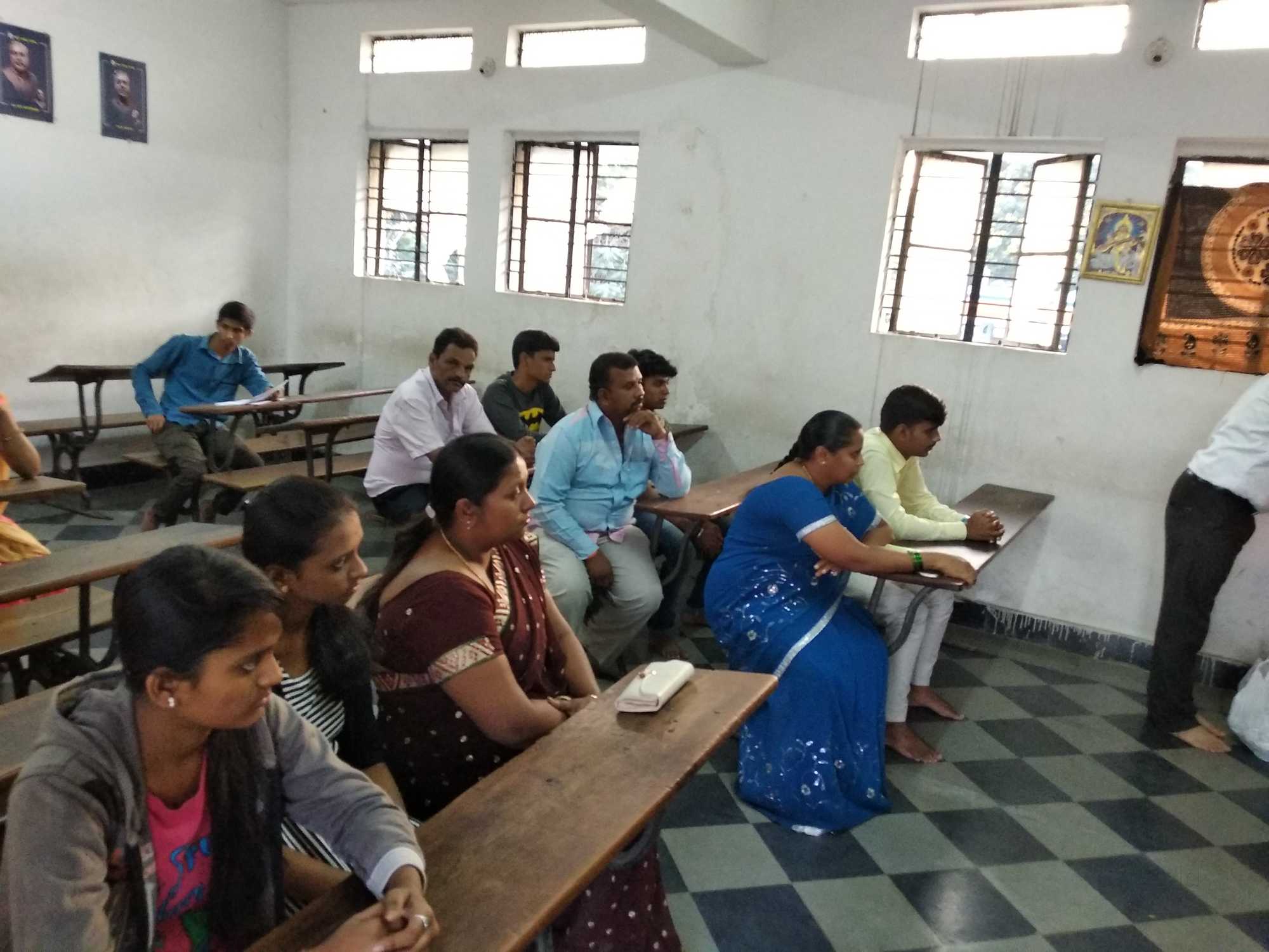 Shriram Classes, NewDelhi: M.Com Entrance Coaching, Offline Program