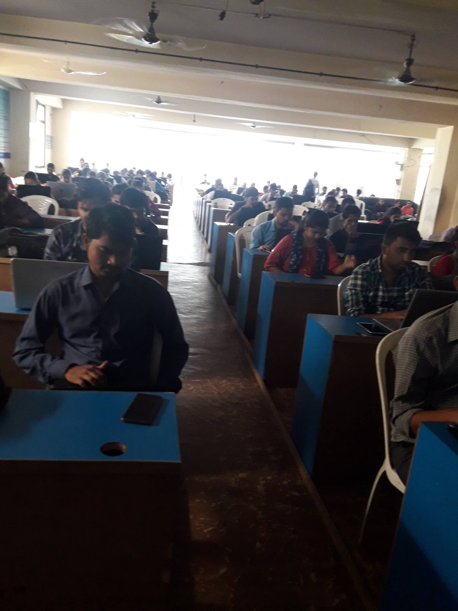 Lara Technologies, Bengaluru: Java Full Stack, Python and ML, Online Class Program