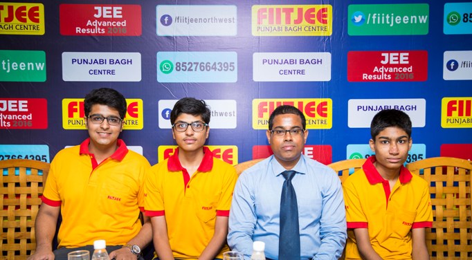 FIITJEE Lucknow (Gomti Nagar): Fees, Contact, Courses, Reviews, Hostels