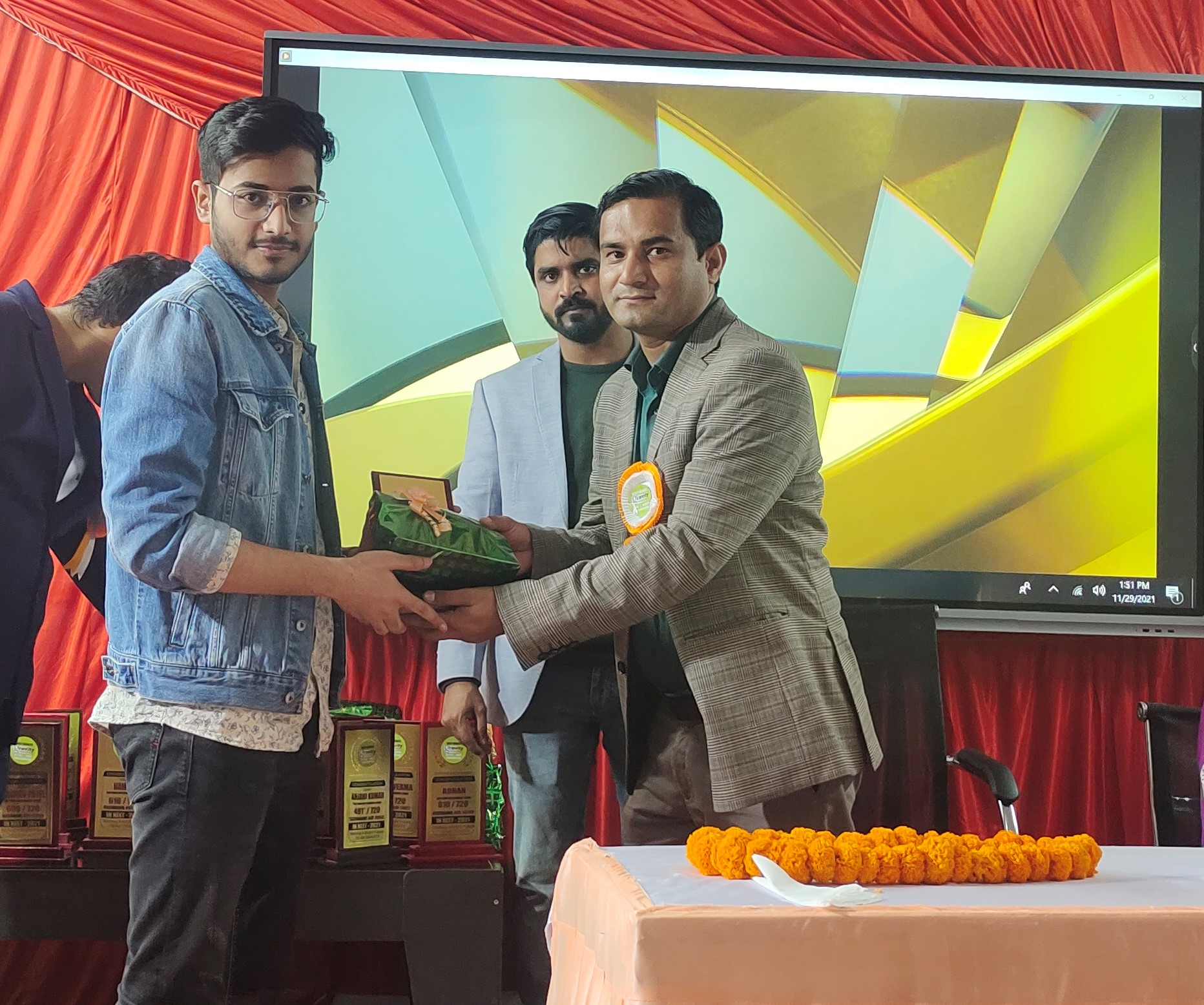 Gravity Classes Lucknow: Fees, Reviews, Contact Number, Courses