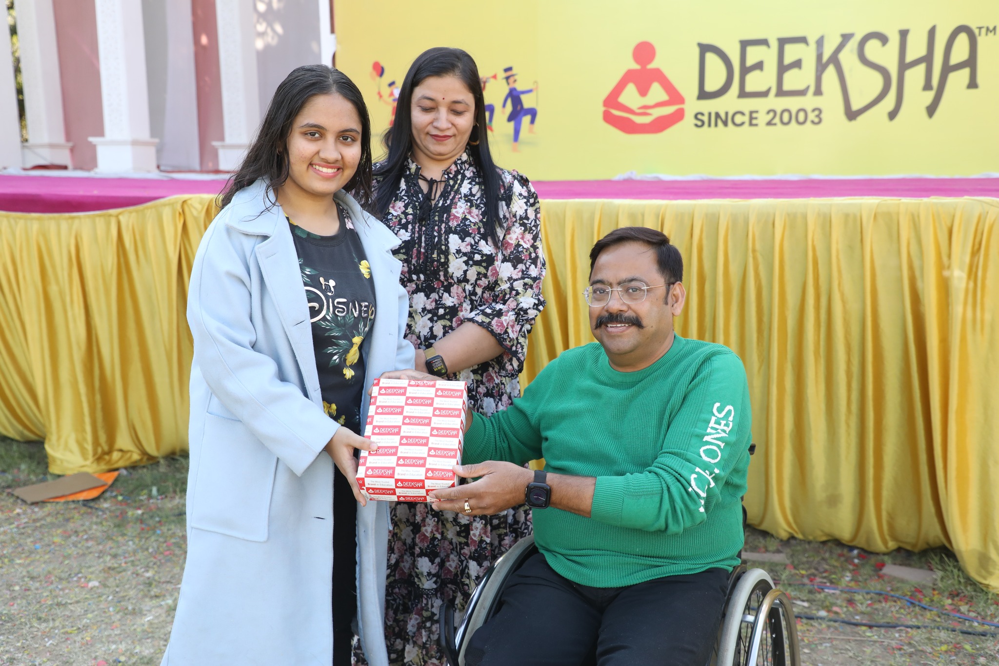 Deeksha Classes: Courses, Fee Structure, Highlights, Reviews.
