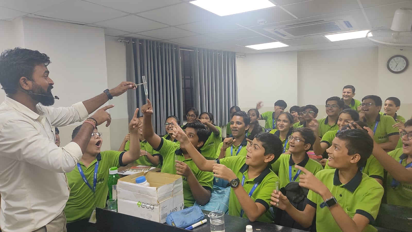 Allen Surat: Courses & Fees