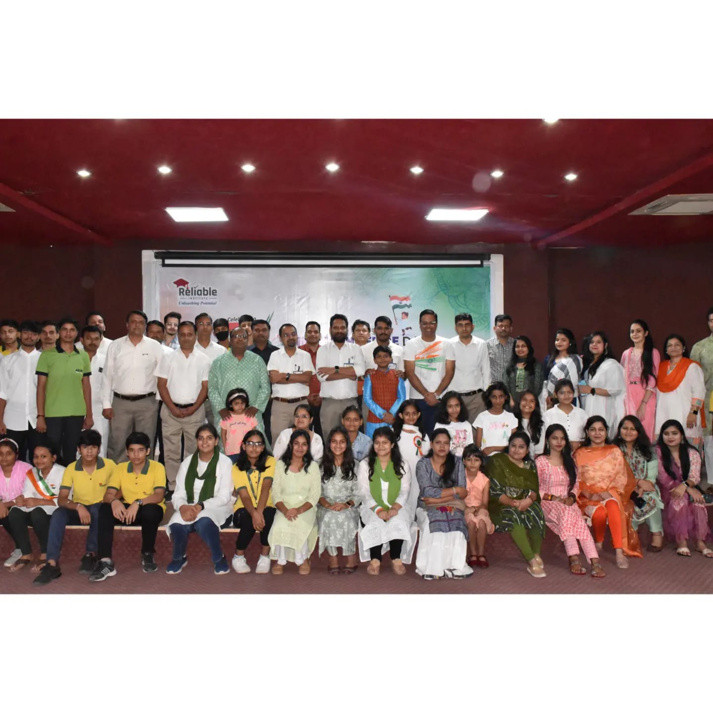 Reliable Kota: Fees, Contact Number, Review, Scholarship