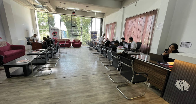 Physics Wallah Surat: Fees 2025, Contact Number, Reviews, Courses