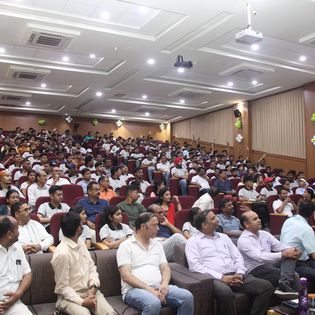 Resonance Nashik: Fees 2025, Hostels, Contact, Courses, Reviews