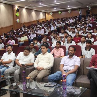 Resonance Patna: Fees, Hostels, Contact, Courses, Reviews