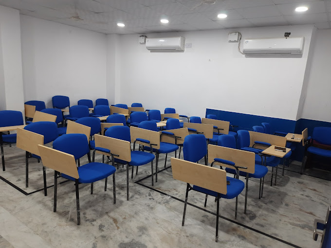 Sri Chaitanya SR Nagar: Fees, Courses, Contact, Reviews, Hostels