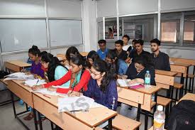 YVS Institute: Fees, Courses, Contact, Reviews, Hostels