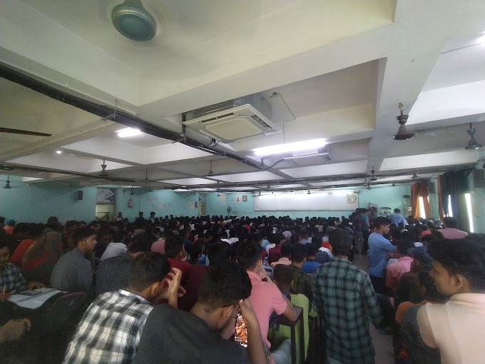 Rishikesh Physics Centre Patna: Courses & Fees