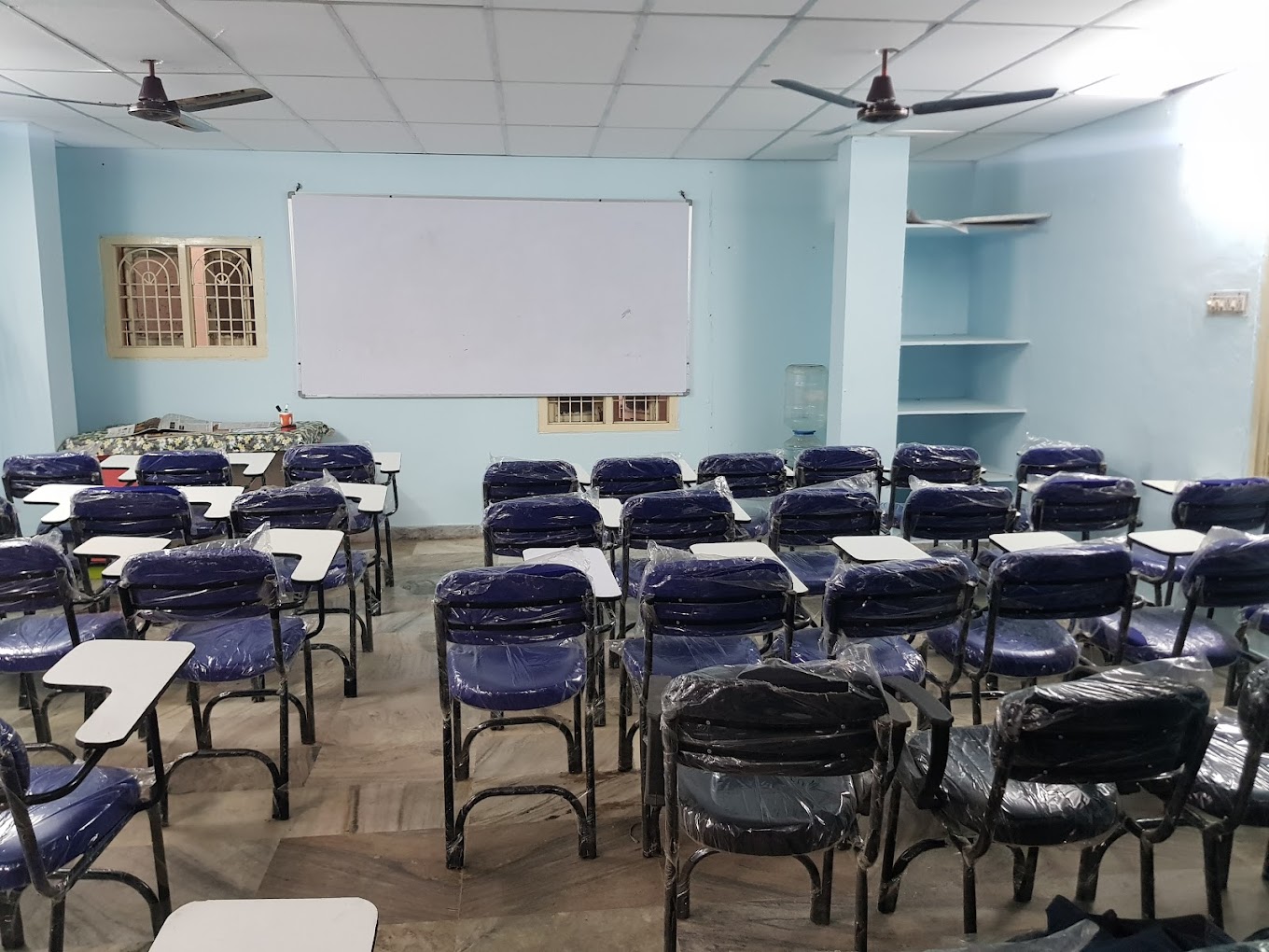 SVR Academy, Visakhapatnam: APPSC GROUP-1, Training, Regular Classroom ...
