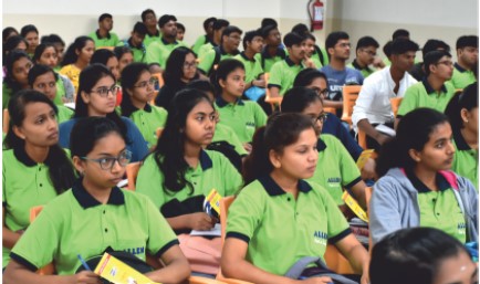 Allen Raipur: Courses & Fees