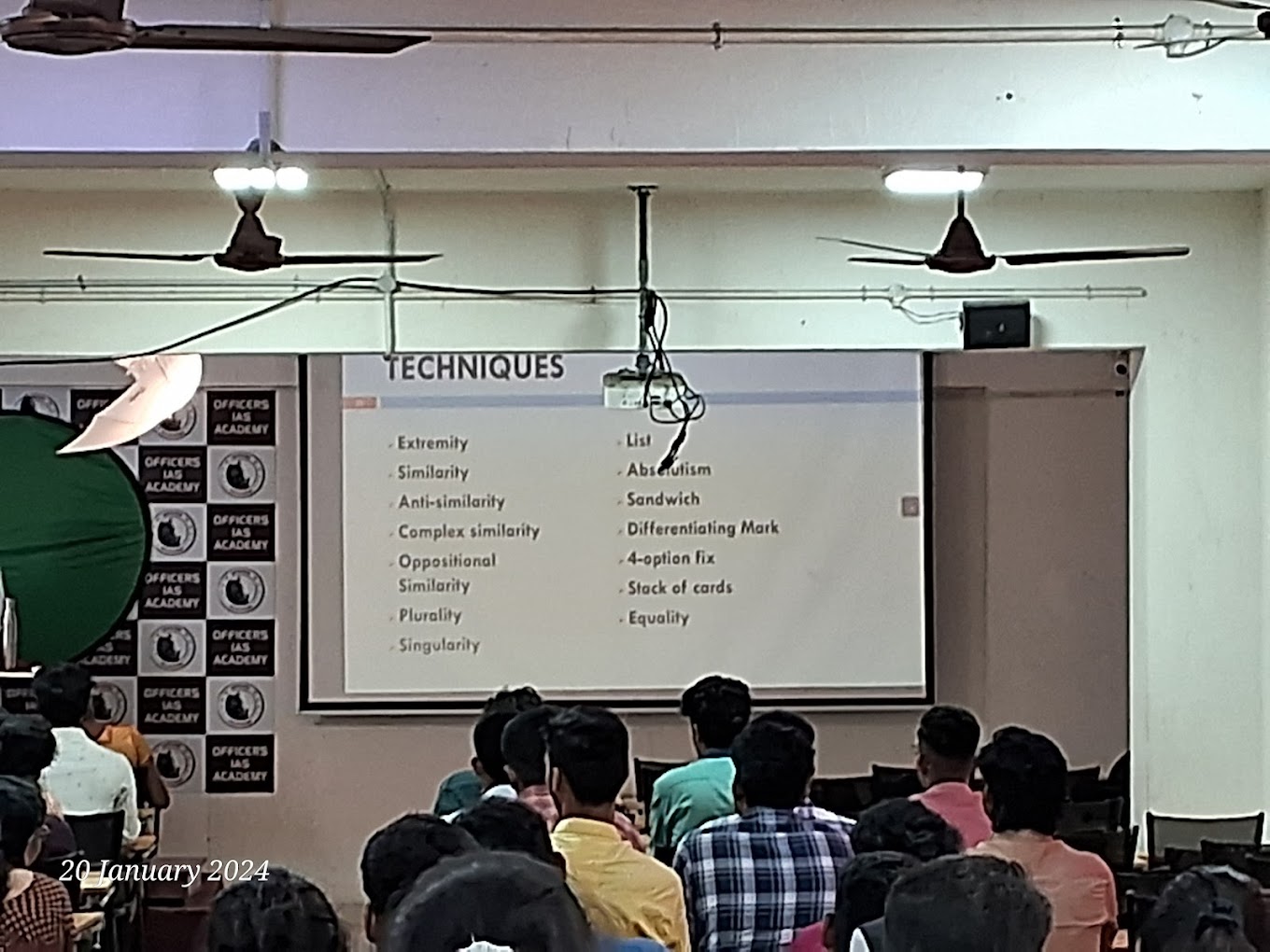 Officers IAS Academy Chennai (Anna Nagar): Courses & Fees