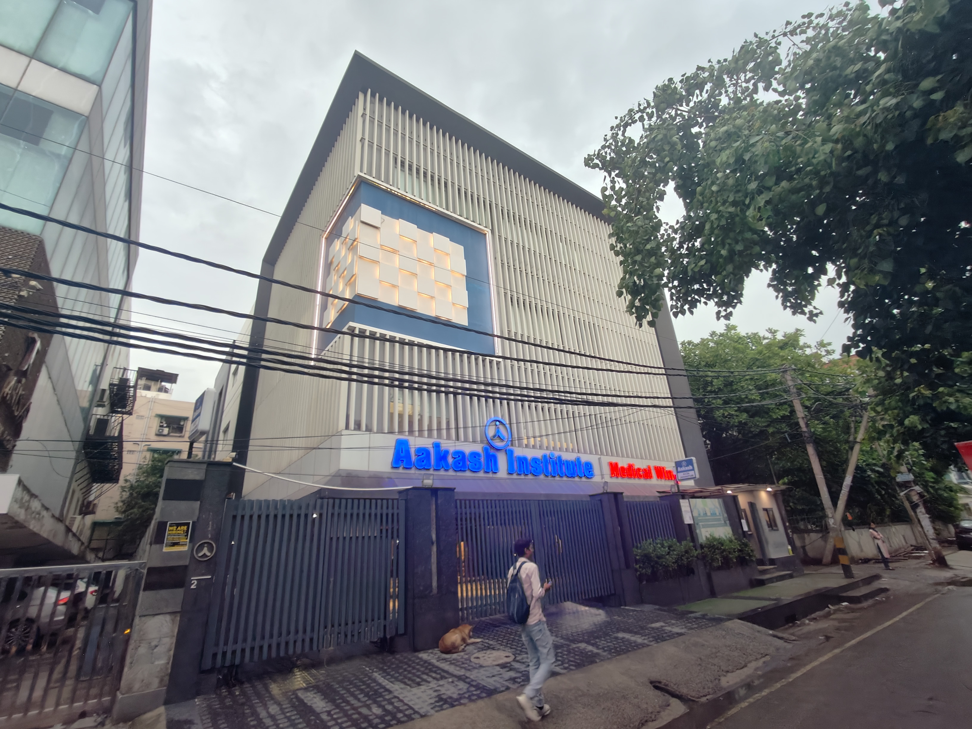 Aakash Institute Janakpuri: Fees 2025, Contact Number, Reviews, Courses ...