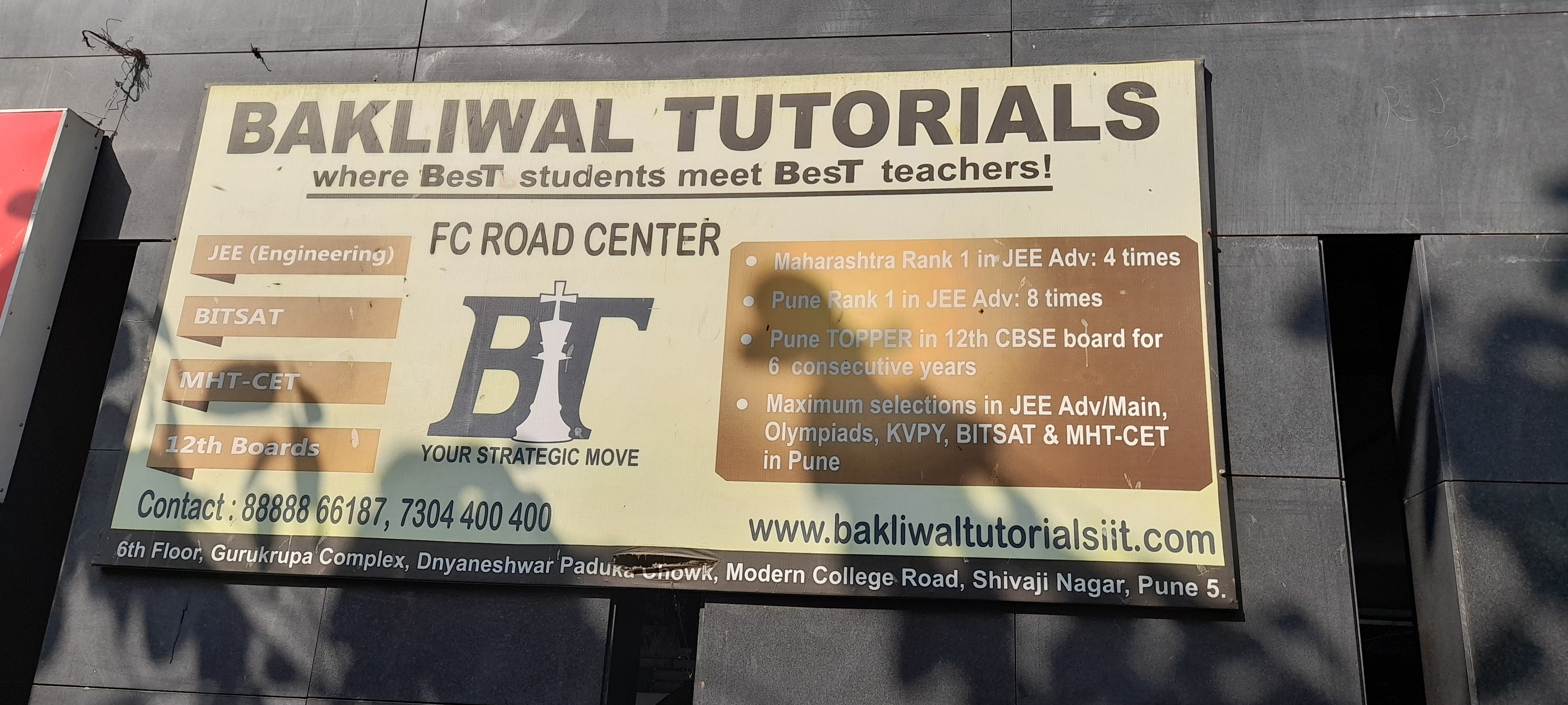 Bakliwal Tutorials IIT: Reviews, Fees, Course, Contact