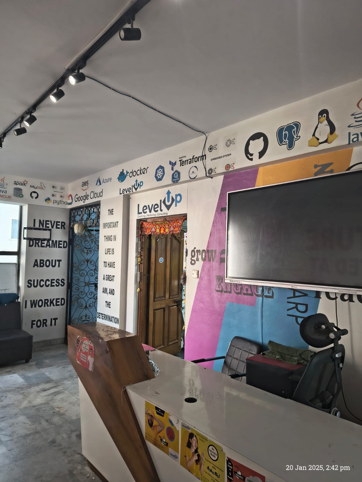 LevelUp Ameerpet Hyderabad: Courses & Fees