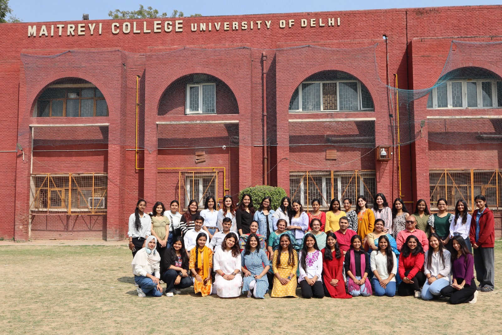Maitreyi College, Delhi University: Fees, Admission 2025, Courses ...