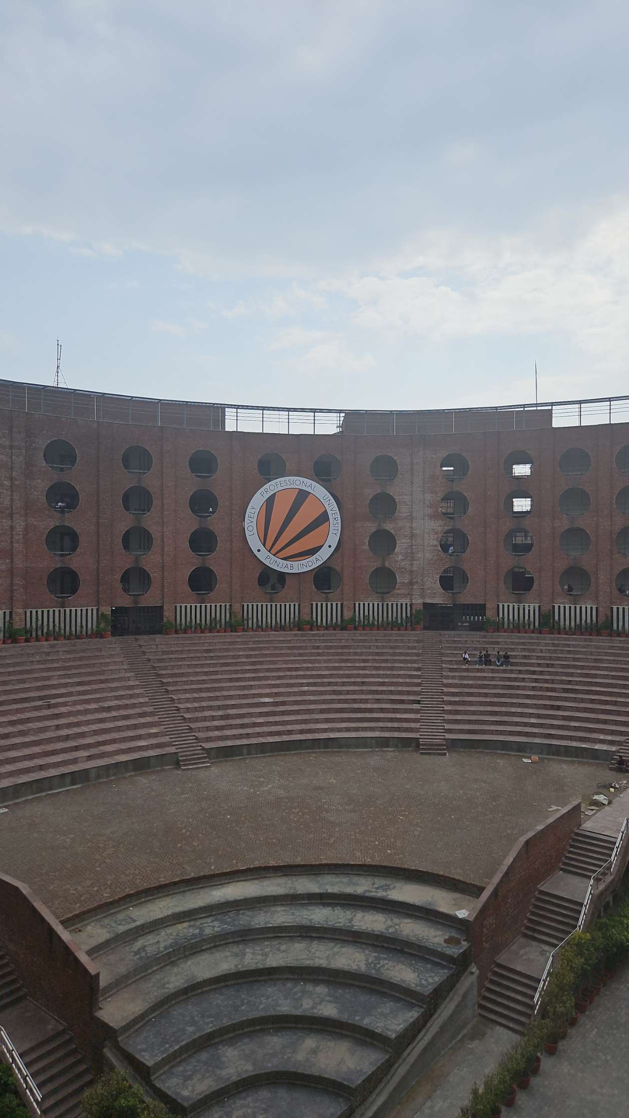 LPU Hostel Fees 2025, Facilities, Rooms, Food, Photos