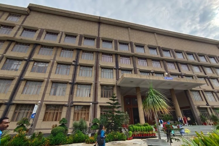 Christ University (Delhi NCR) BCA : Fees 2025, Course Duration, Dates ...